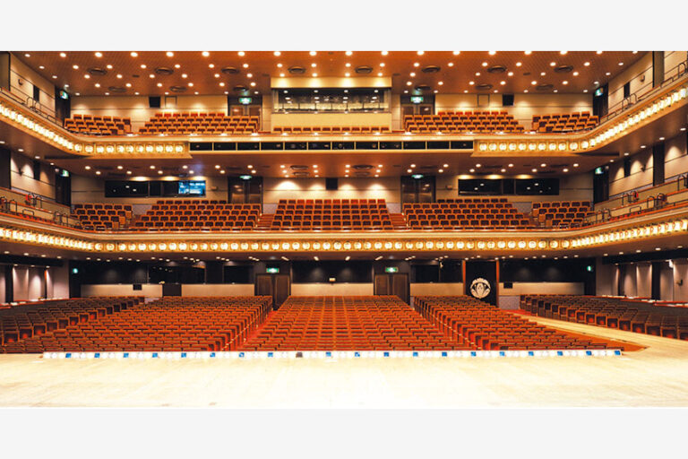 とうらぶ歌舞伎の炎上理由2つ！良席はコネで先行販売は余り席に避難殺到！ | Cranq