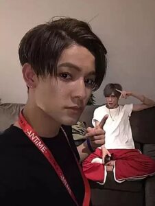 川口優とカウアンが仲間割れ？経緯7つ！ANTIM時代も仲良しだった！ | Cranq