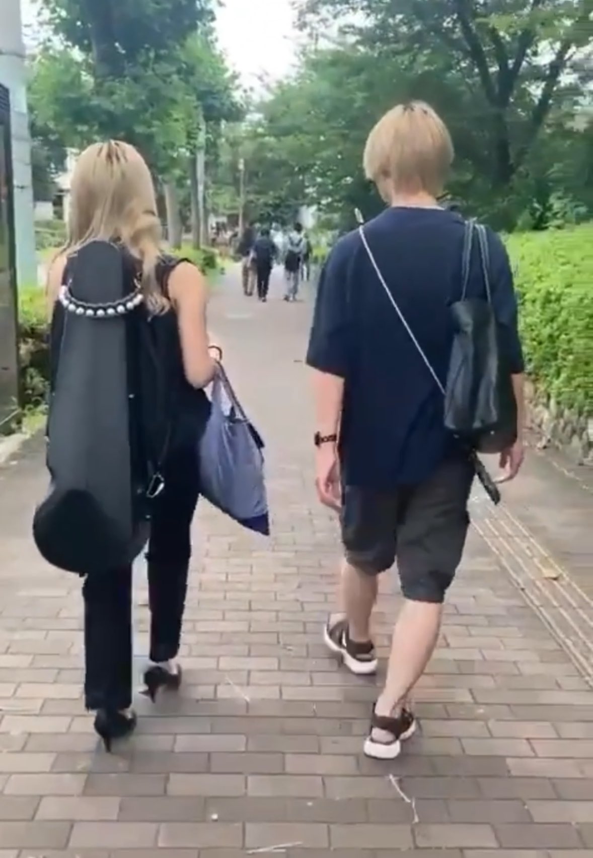 【動画＆画像】岡﨑彪太郎と彼女・桑原七音の匂わせ15選！流出LINEも | Cranq